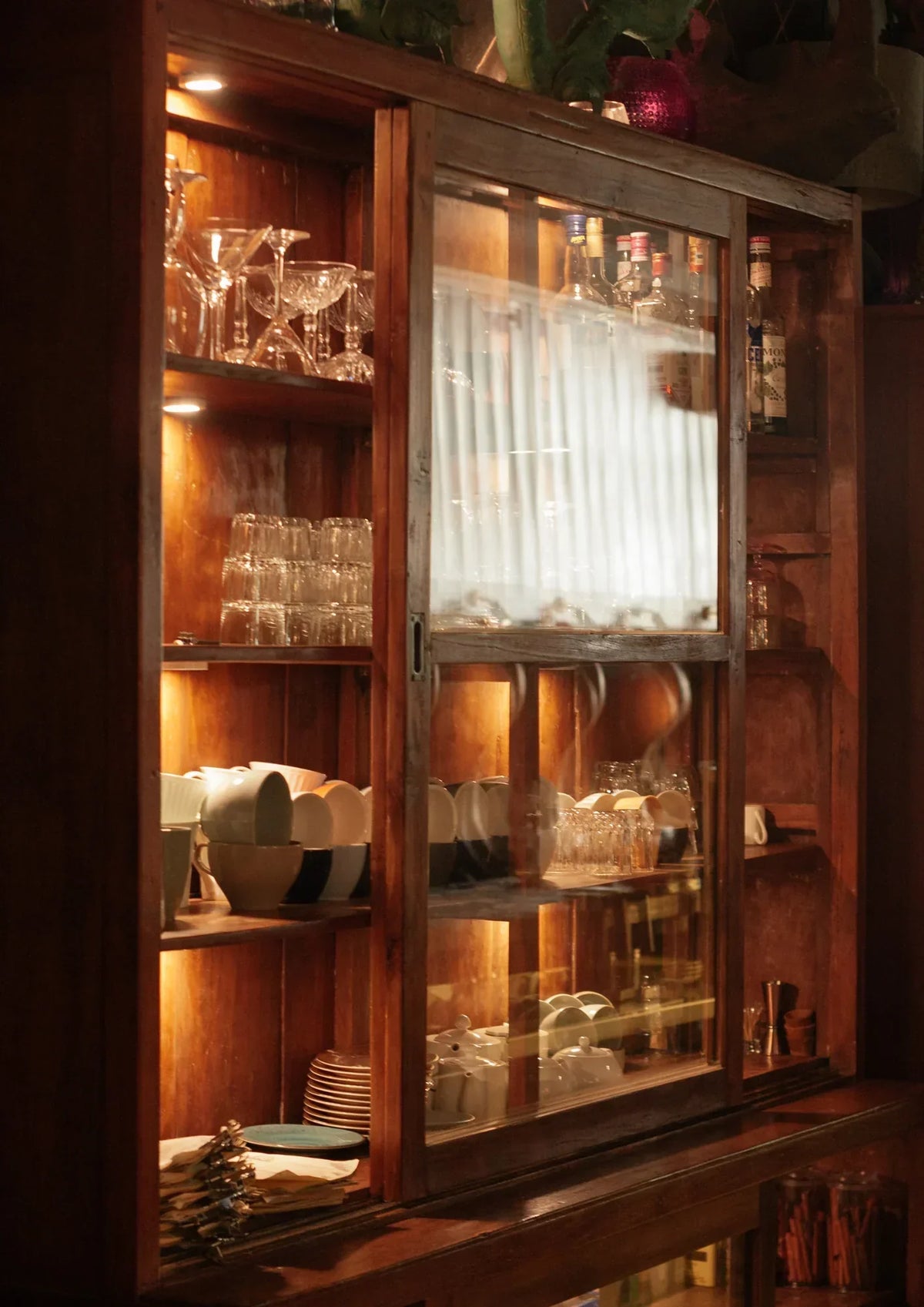 Display Units Sydney | Glass, Timber & Luxury Display Cabinets ...